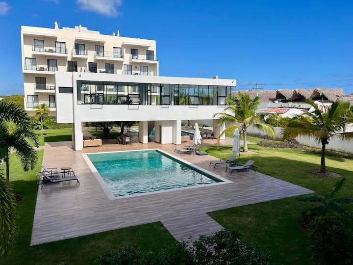 Stylish 2br Apt In Central Park | Walk To Downtown - Punta Cana