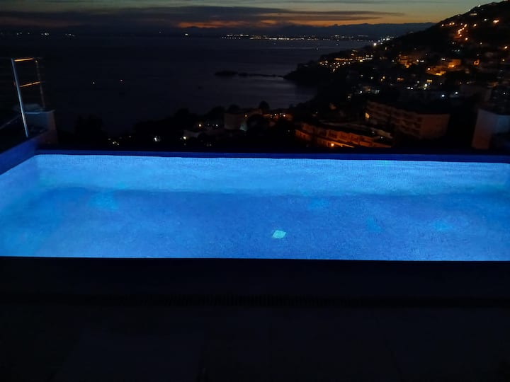 Sylvie Conciergerie
Exceptionnelle Maison Vue Mer - Cadaqués