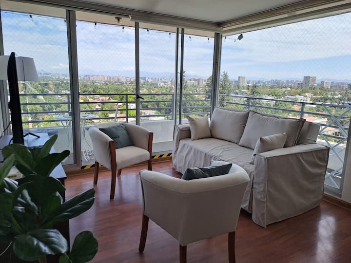 Luminoso Y Cómodo Dpto. | A Pasos Del Metro - Las Condes