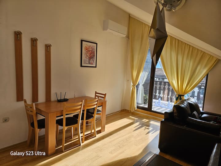 3 Mountains View Apartment - Dobarsko