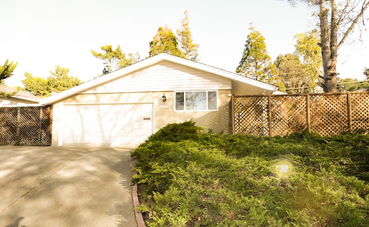 Quiet 3-bedroom Home With Spacious Backyard - El Cerrito, CA