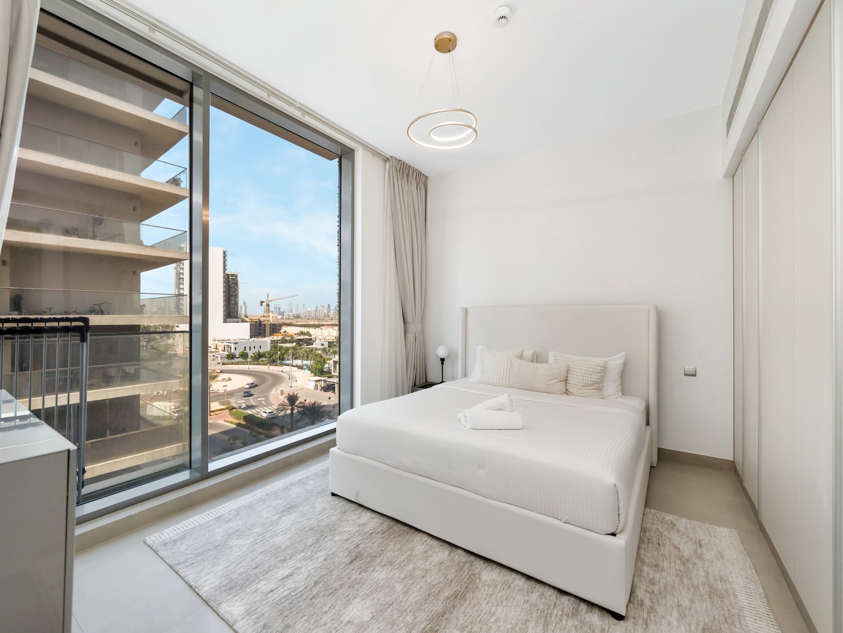 Kensington Stylish 1BR @ Bluebell Circle Mall JVC! - Apartments for ...