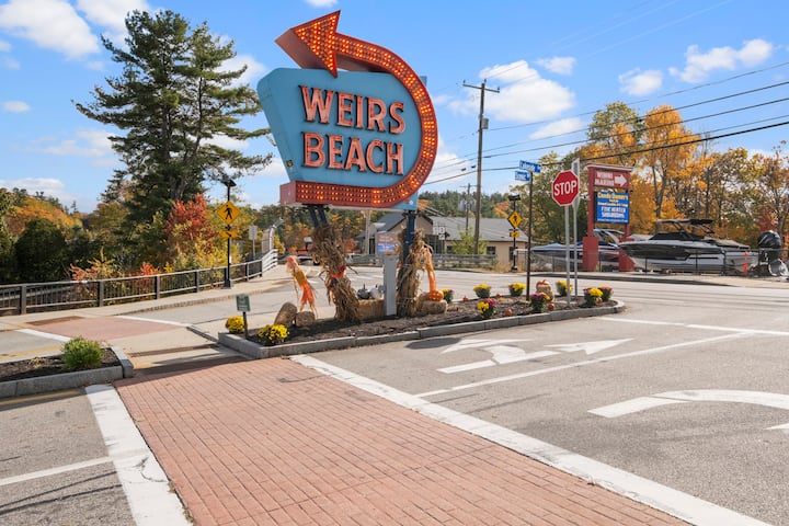Weirs Beach Hideaway - Laconia, NH
