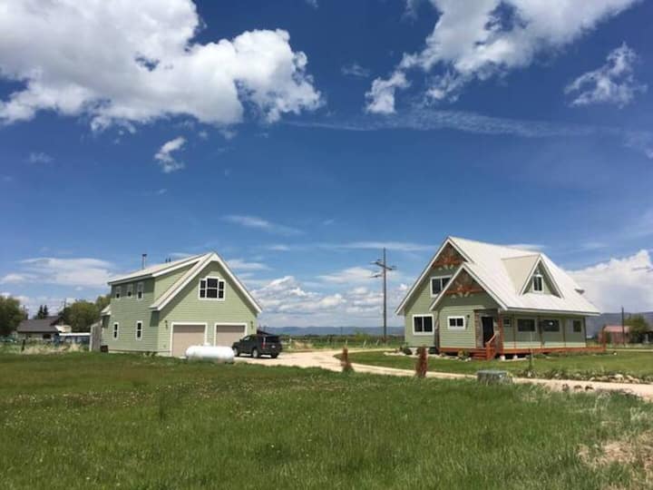Warm And Inviting Loft With A View - Bear Lake State Park, St Charles