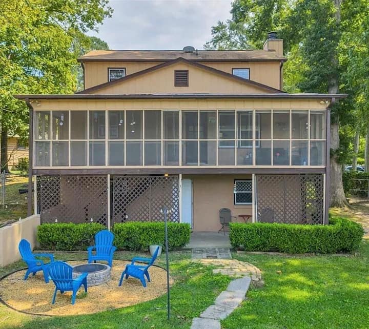 Lake Front Retreat Macon, Ga - Macon, GA