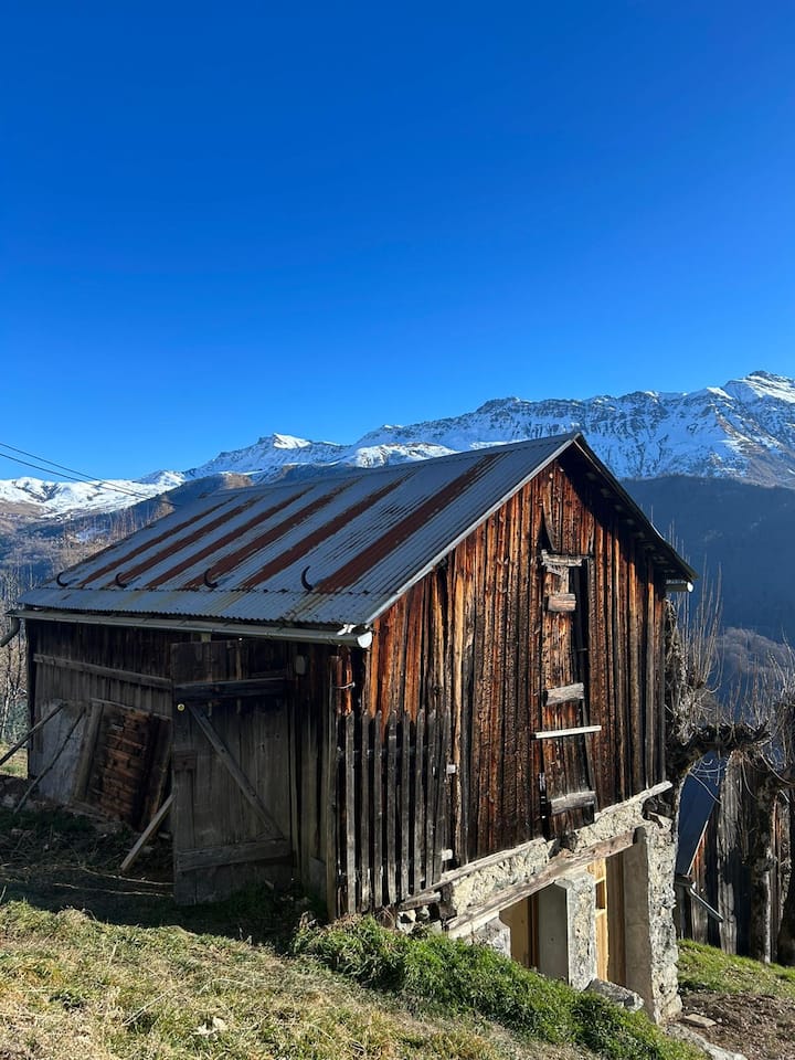 Petit Chalet Insolite En Pleine Nature - Saint-François-Longchamp