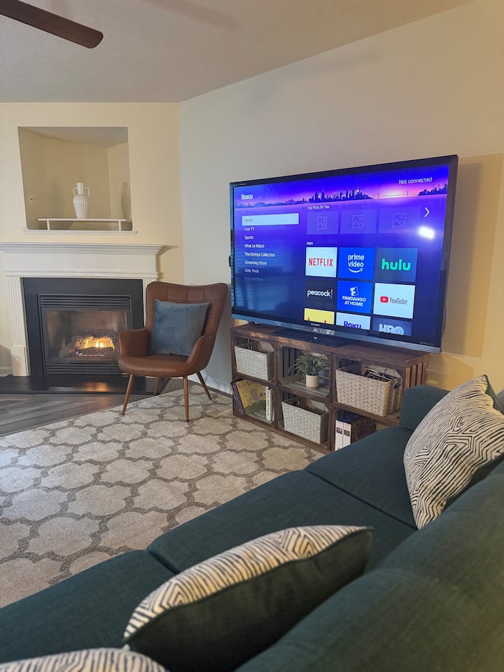 Greensboro/high Point - Ground Floor Apt 2br|2ba - High Point, NC