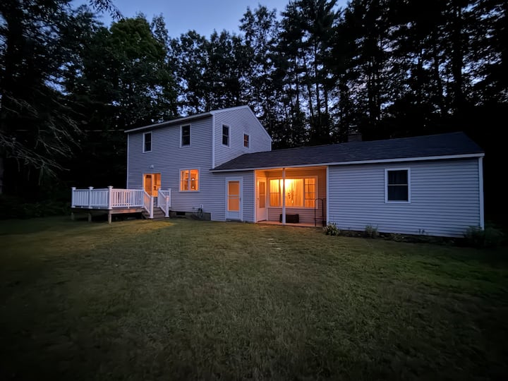 Cozy Home In A Quiet Neighborhood - Concord, NH