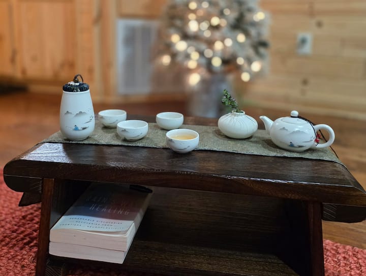 Creekside Retreat Cabin - Wellness Retreat For Two - United States