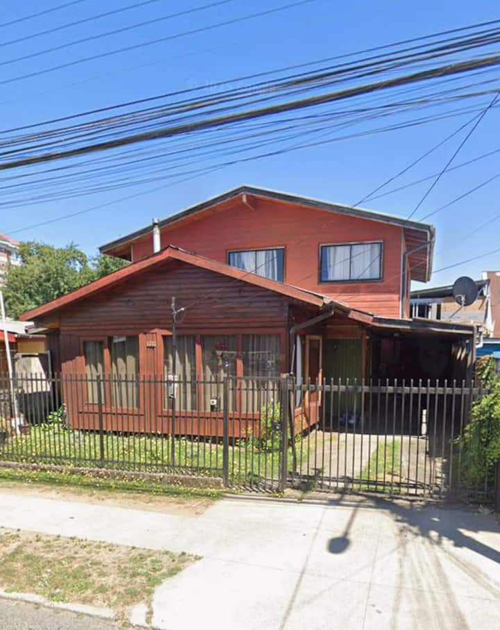 Acogedora Casa En Segundo Piso - Valdivia