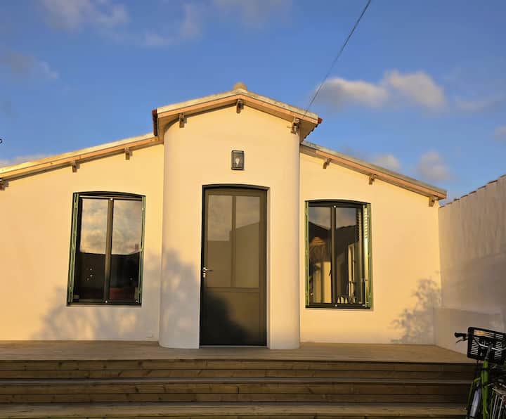 *La Villa Bianca* Maison 12 Pers à Port-joinville - L'Île-d'Yeu