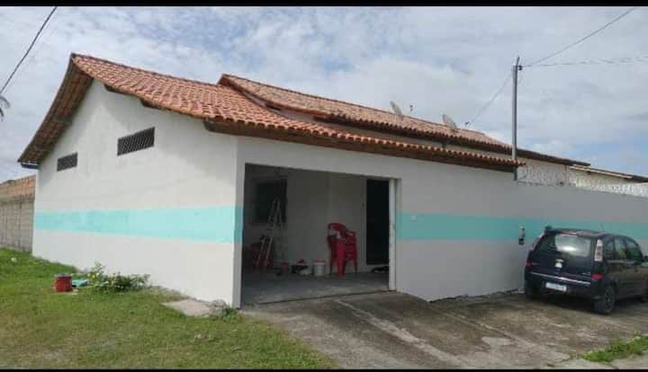 Casa Temporada
800 M Praia 3 Quartos,4 Camas - Prado