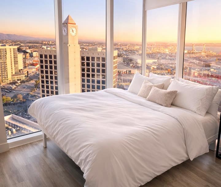Skyline High-rise W/ Petco Park Views - San Diego