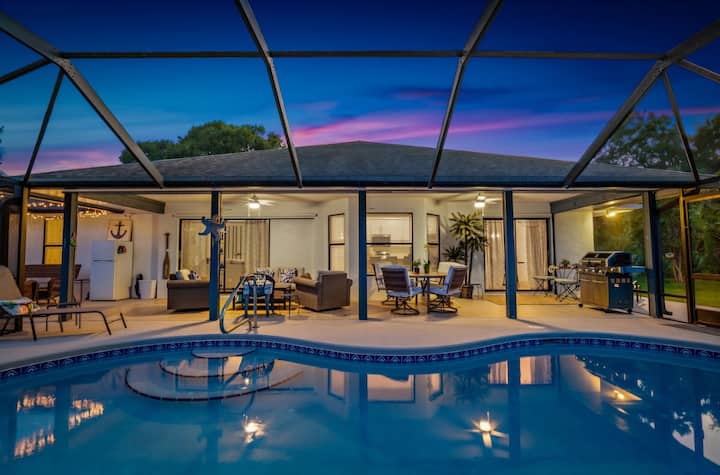 Spacious 4br +Heated Salt Pool Oasis Near Beaches - Bahamy