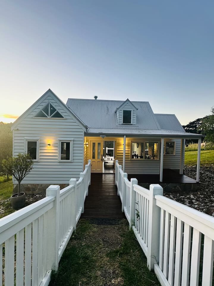 The Little White House - Australia
