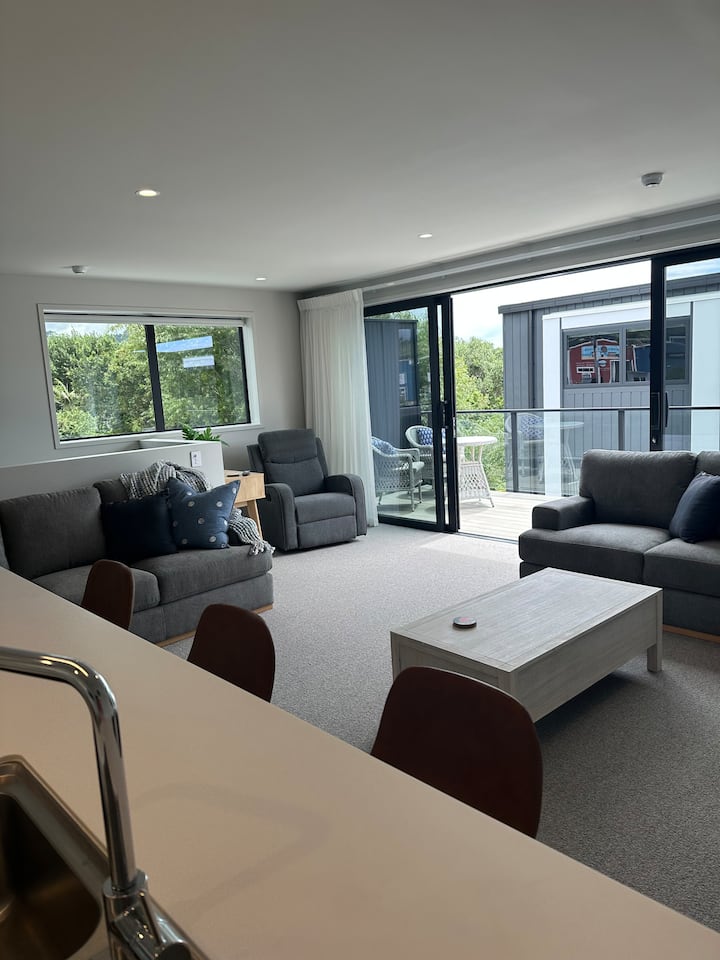 Brand New 2 Bedroom Apartment - Waihi Beach