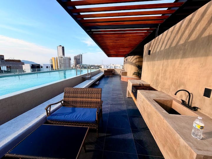 Disfruta, Depa Céntrico Con Alberca Y Vista Al Mar - Mazatlán