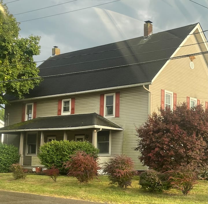 Country Porch Sippin - Navarre, OH