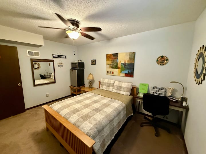Nice House In Cedar Creek 2 — Near Uga Veterinary - Athens, GA