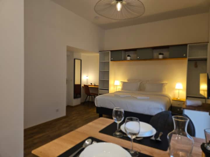 La Bastide Foch - Calme & Confort En Centre Ville - Salon-de-Provence