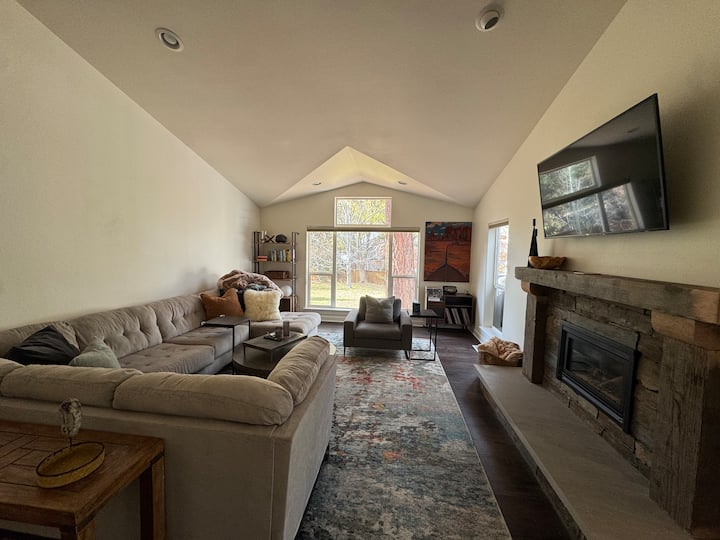 Nw Bend Oasis- Walking Dist. To Restaurants, Parks - Bend, OR