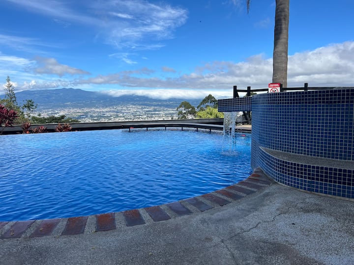 Vistas Hermosas En Escazu#3 - San José, Costa Rica