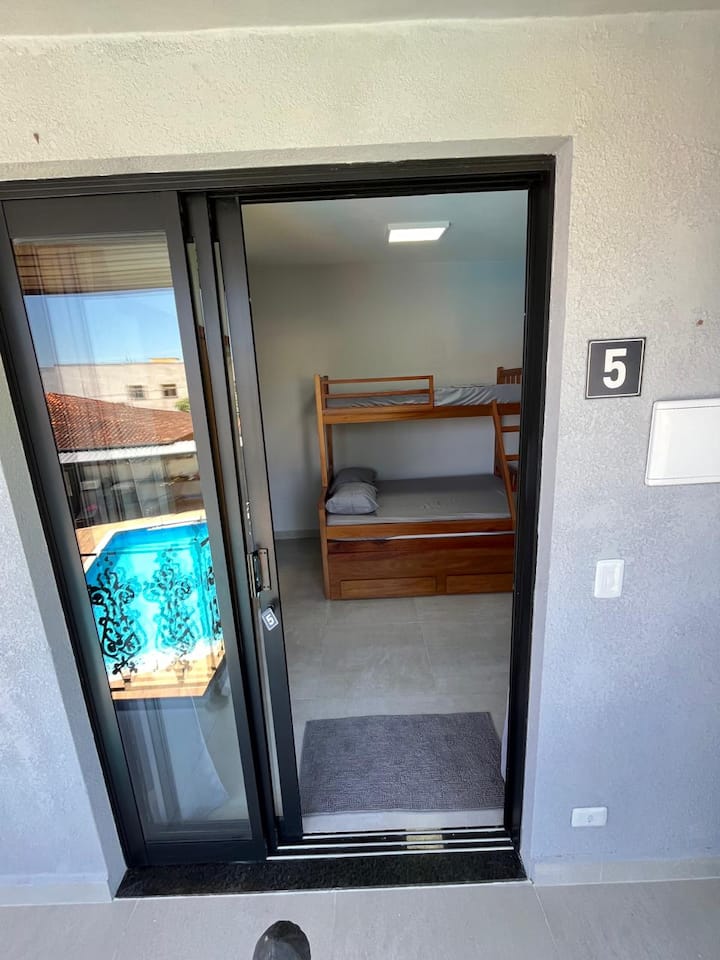 Suíte Caravela C/piscina São Sebastião Sp - São Sebastião