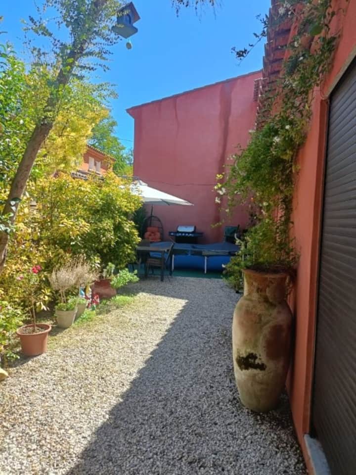 Havre De Paix, Appartement Rdc Avec Jardin - Istres