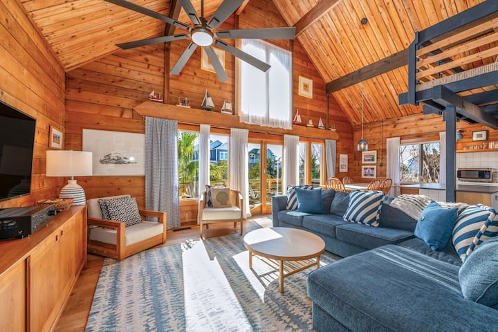 The Stoke - 5 Houses To Ocean - Pool! - Salvo, NC