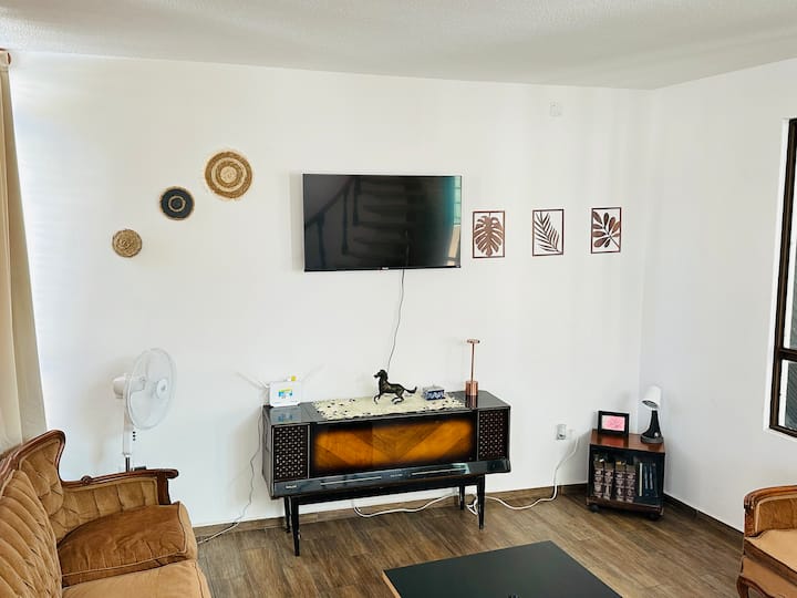 Casa Completa | 3 Niveles | Terraza Grande | Patio - San Pedro Cholula