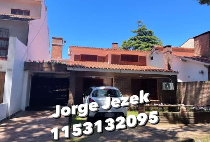 Chalet En Alquiler - Mar de Ajó