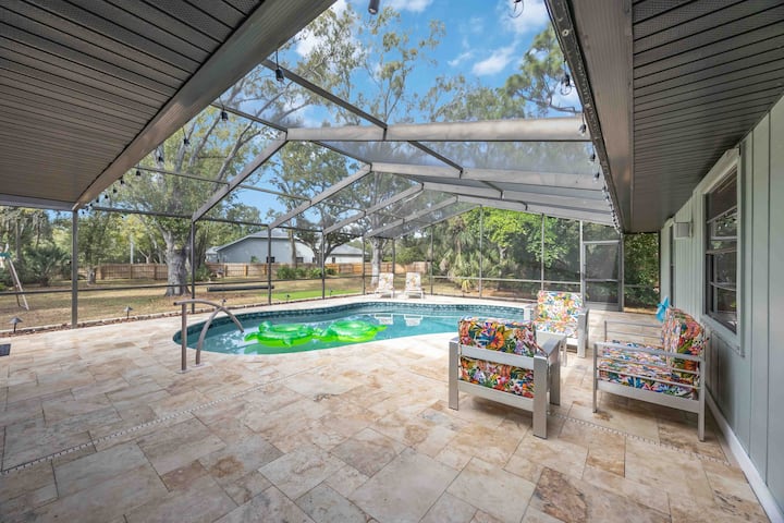 Green Escape | 3-bdr Pool House On 1 Acre Lot - Lakewood Ranch