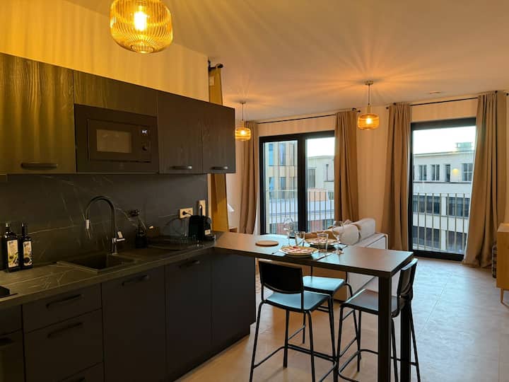New Bright & Spacious Studio 10'center/cloche D'or - Luxembourg City