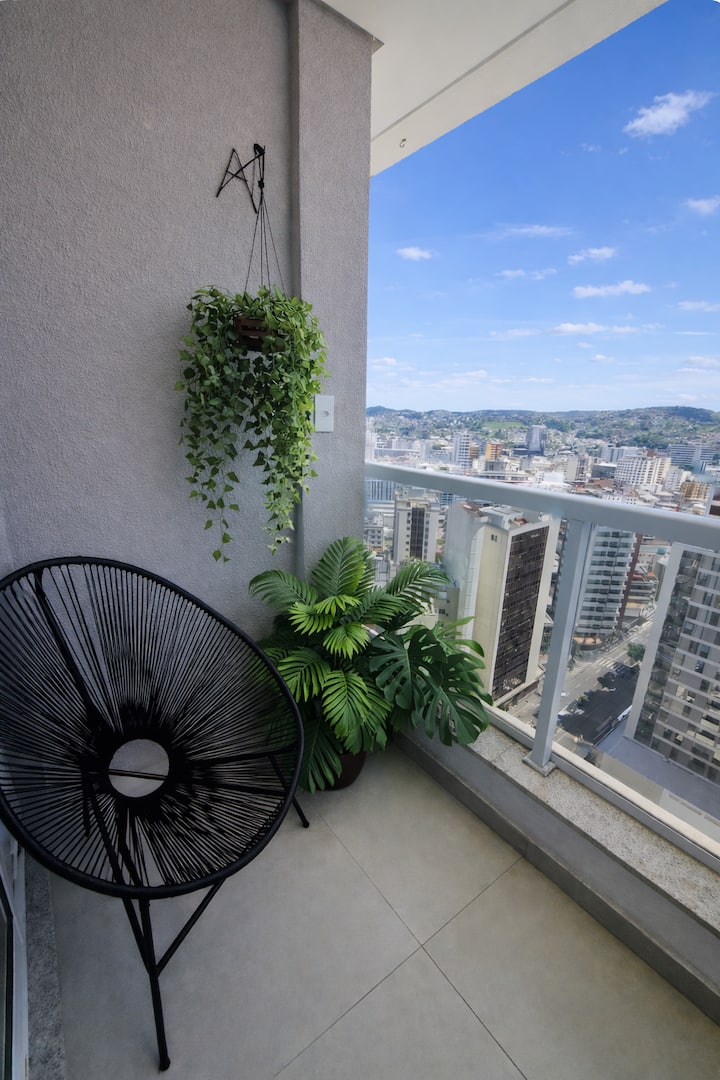 Studio Central, Academia, Ar, Piscina, Garagem - Juiz de Fora