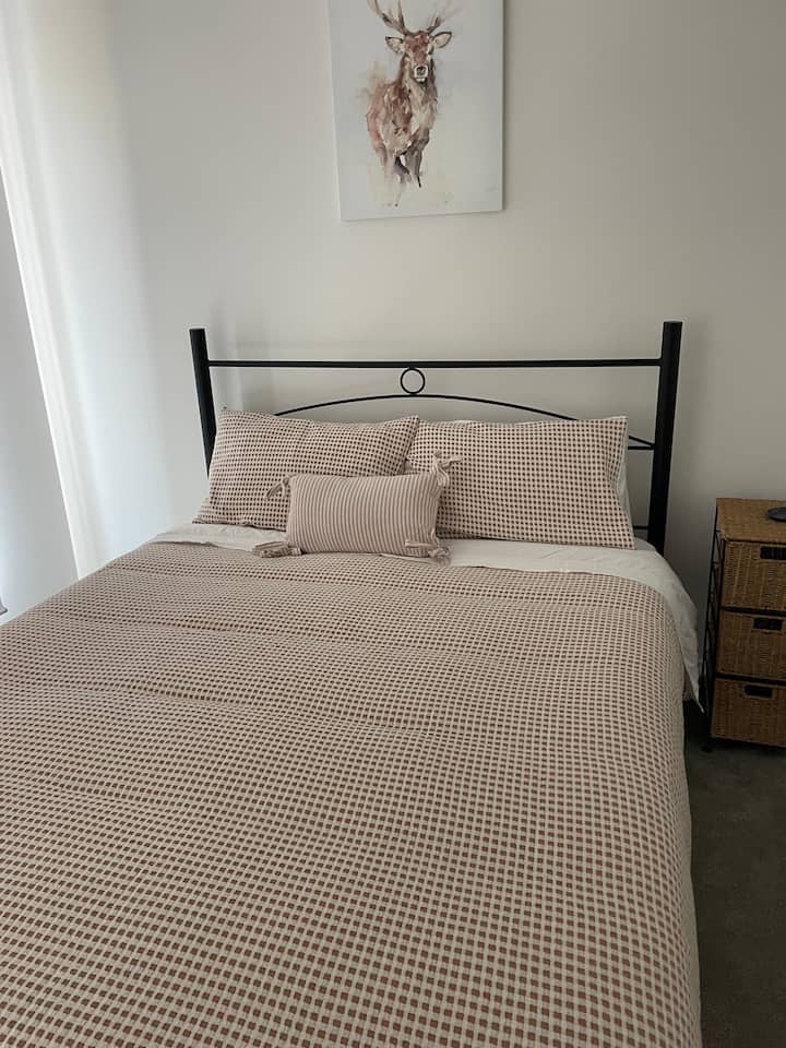 Guinevere - Myrtleford