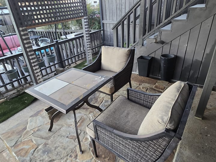 Sunshine Village - Euless, TX