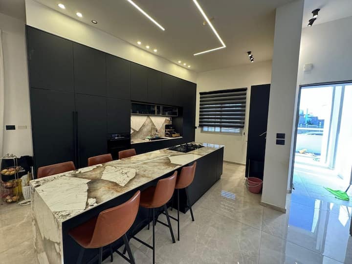 Logement Tout Confort Dans Un Quartier Chic - Rabat