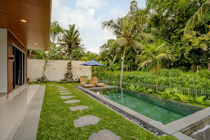 Family Friendly ,2 Br Villa Jungle View, Ubud - Bali