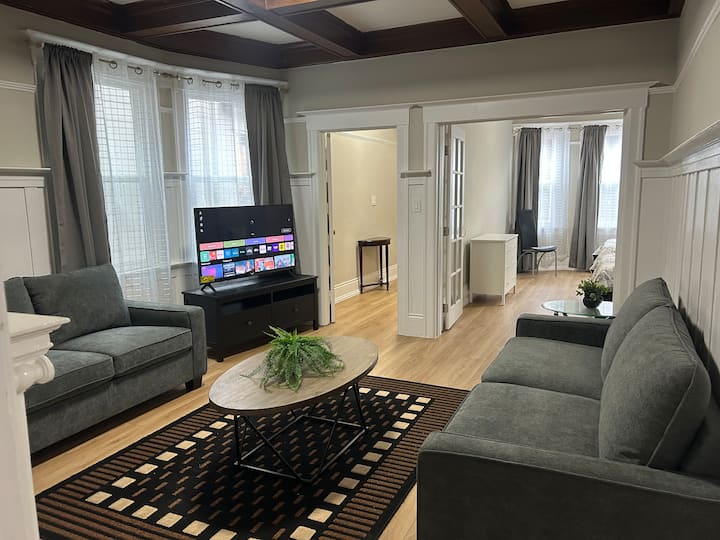 Meron's Palace - Berkeley