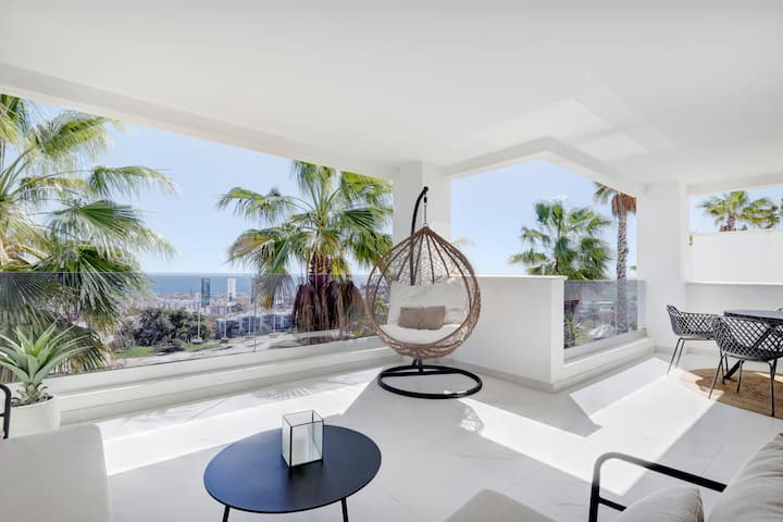 Two Bedroom Apartment @ Estepona Hills - Sea View! - Spanien