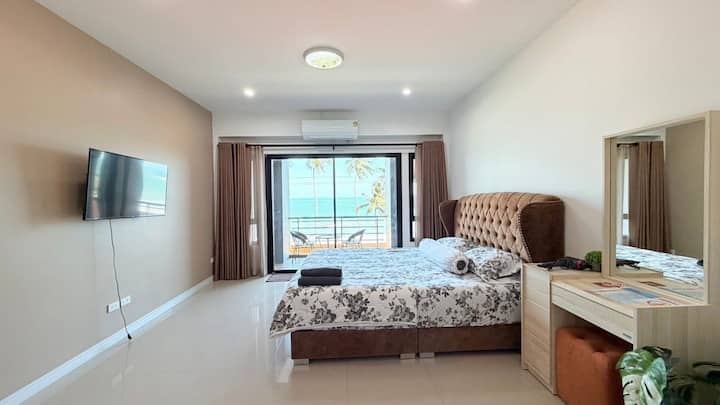 ทุ่งวัวแล่นเฮาส์ Thung Wua Laen
House - Pathio District