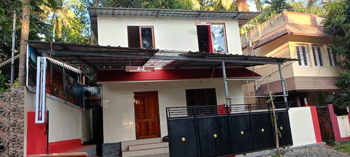 J & J Residential Homestay - Kovalam