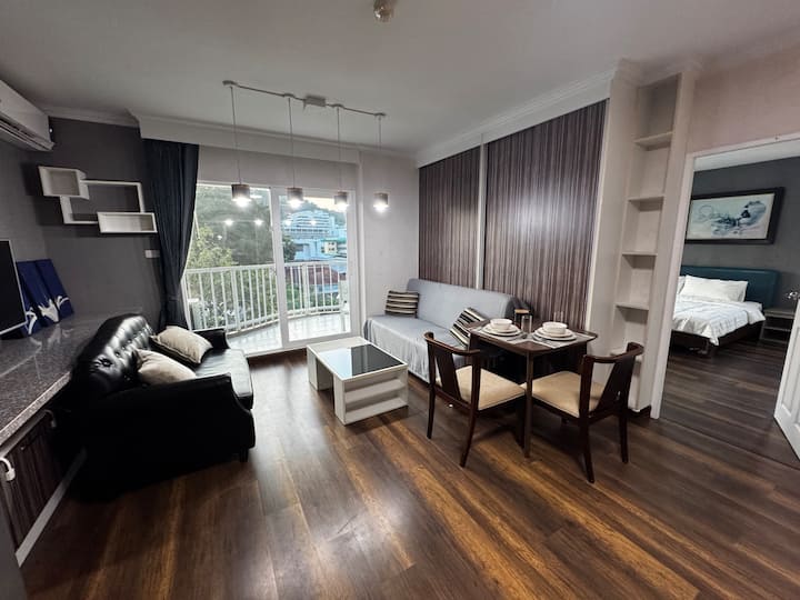 2 Bedroom Condo In Downtown Phuket - Phuket district, Thailand