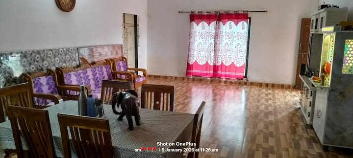 Makhan Farm House
Beautiful Hill View Homestay - Kolad