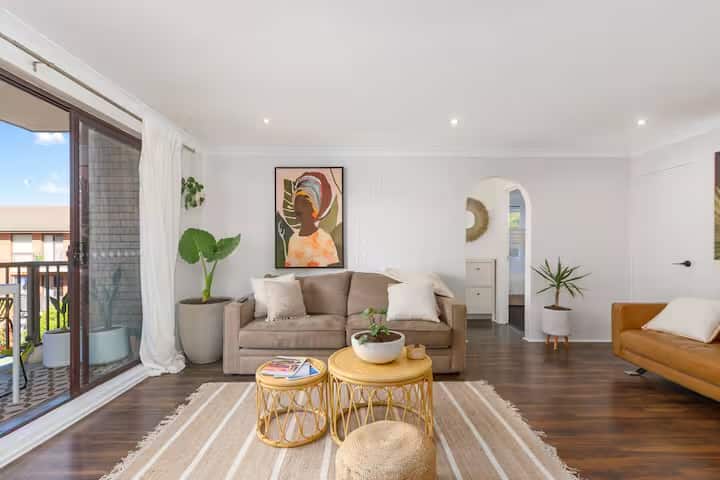 Easton’s Harbour Escape - Wollongong