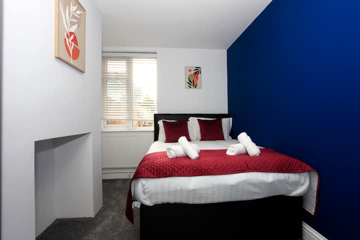 Stylish Peterborough Studio Close To City Centre - Peterborough