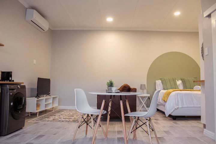 Sage And Vine Studio - Worcester