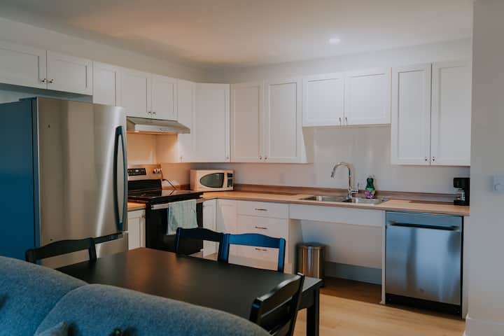 1 Bedroom Unit #8 - Handicap Accessible - Sussex