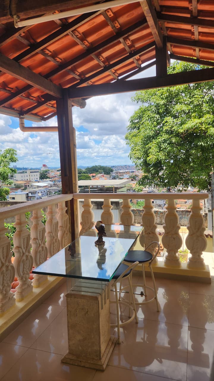 Próxima Ao Centro, óTima Para Curtir O Carnaval - Belo Horizonte