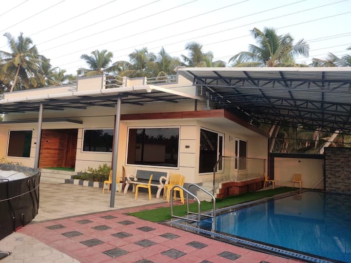 Neel | Beachfront Farmstay Near Murudeshwar Temple - Murdeshwar